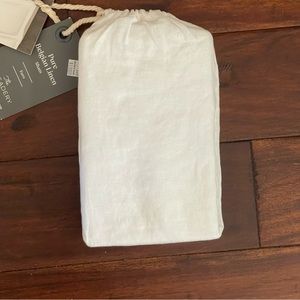 the threadery | Bedding | Nwt The Threadery Belgian Linen Euro | Poshmark
